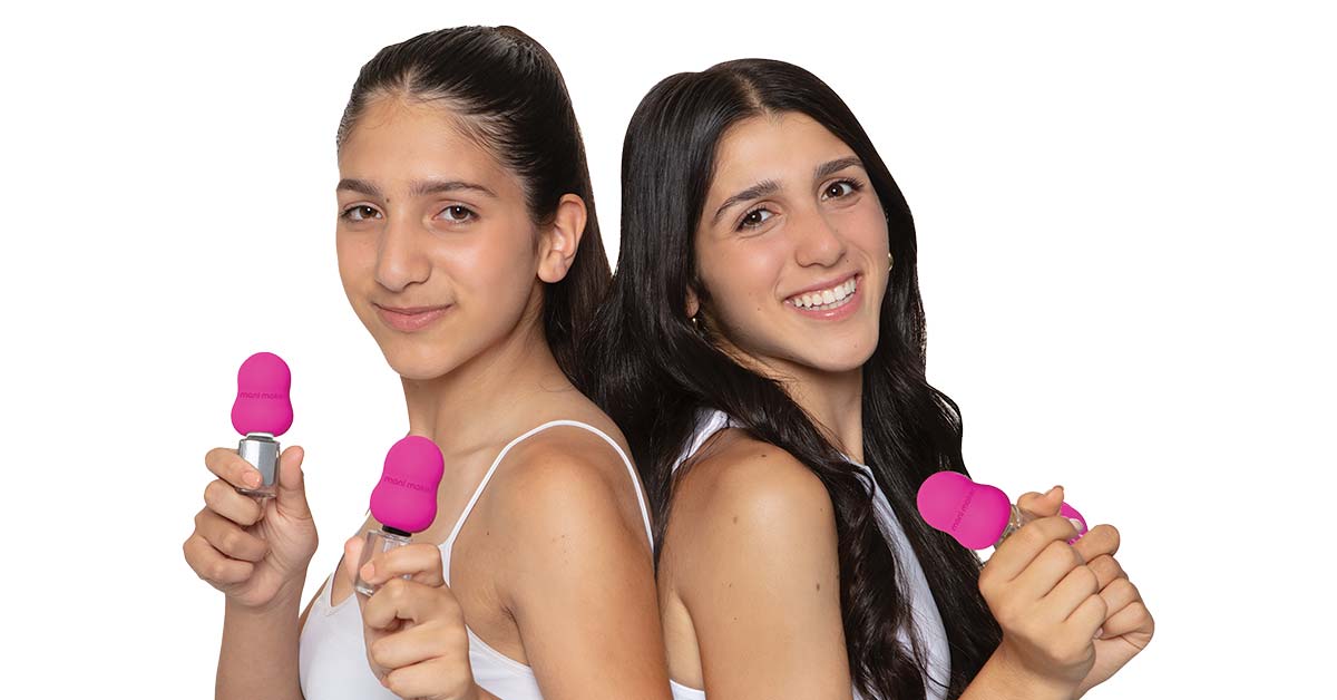 mani maker | take control of your mani